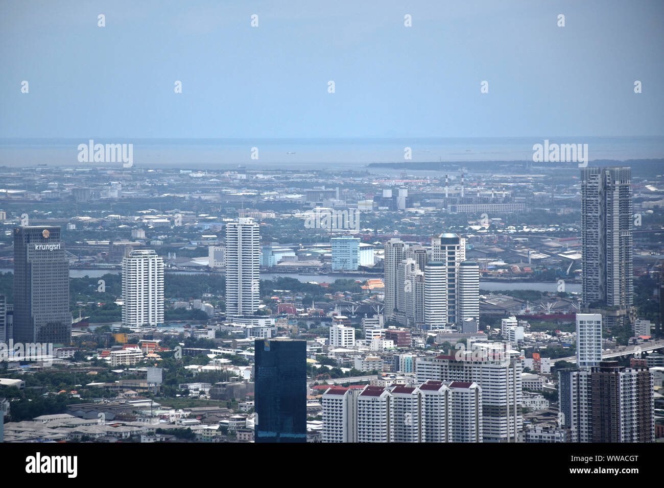 Skyline landscape aerial rooftop hi-res stock photography and images ...