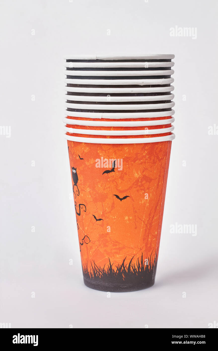 Decorative halloween tableware hi-res stock photography and images - Alamy