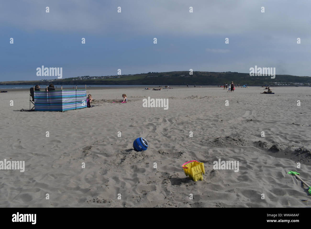 Poppit sands beach, south wales hi-res stock photography and images - Alamy