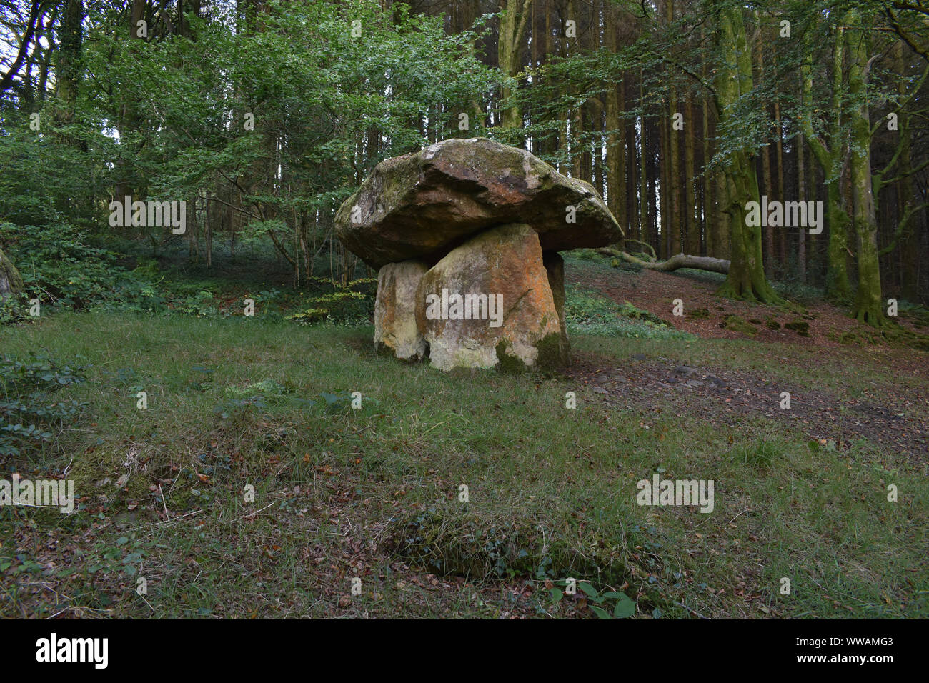 Burial chamber spooky hi-res stock photography and images - Alamy