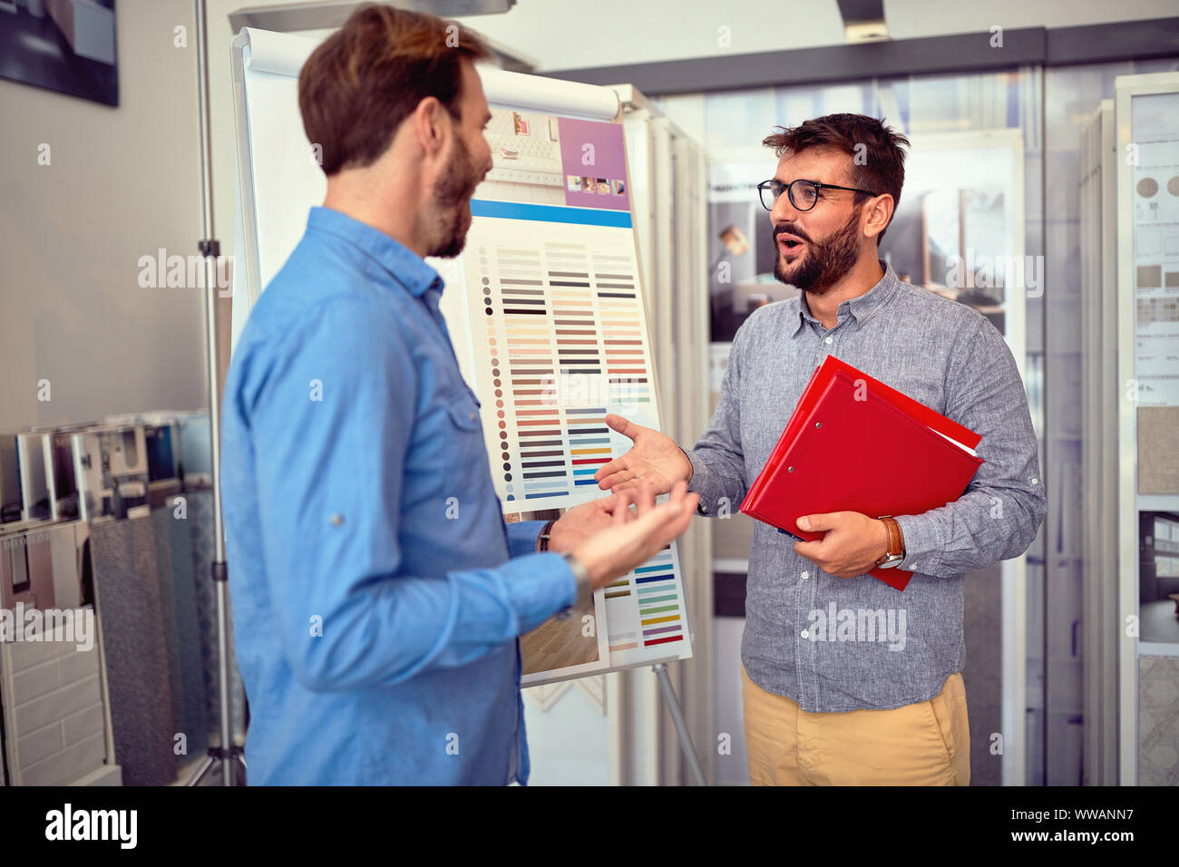 Young salesmen hi-res stock photography and images - Alamy