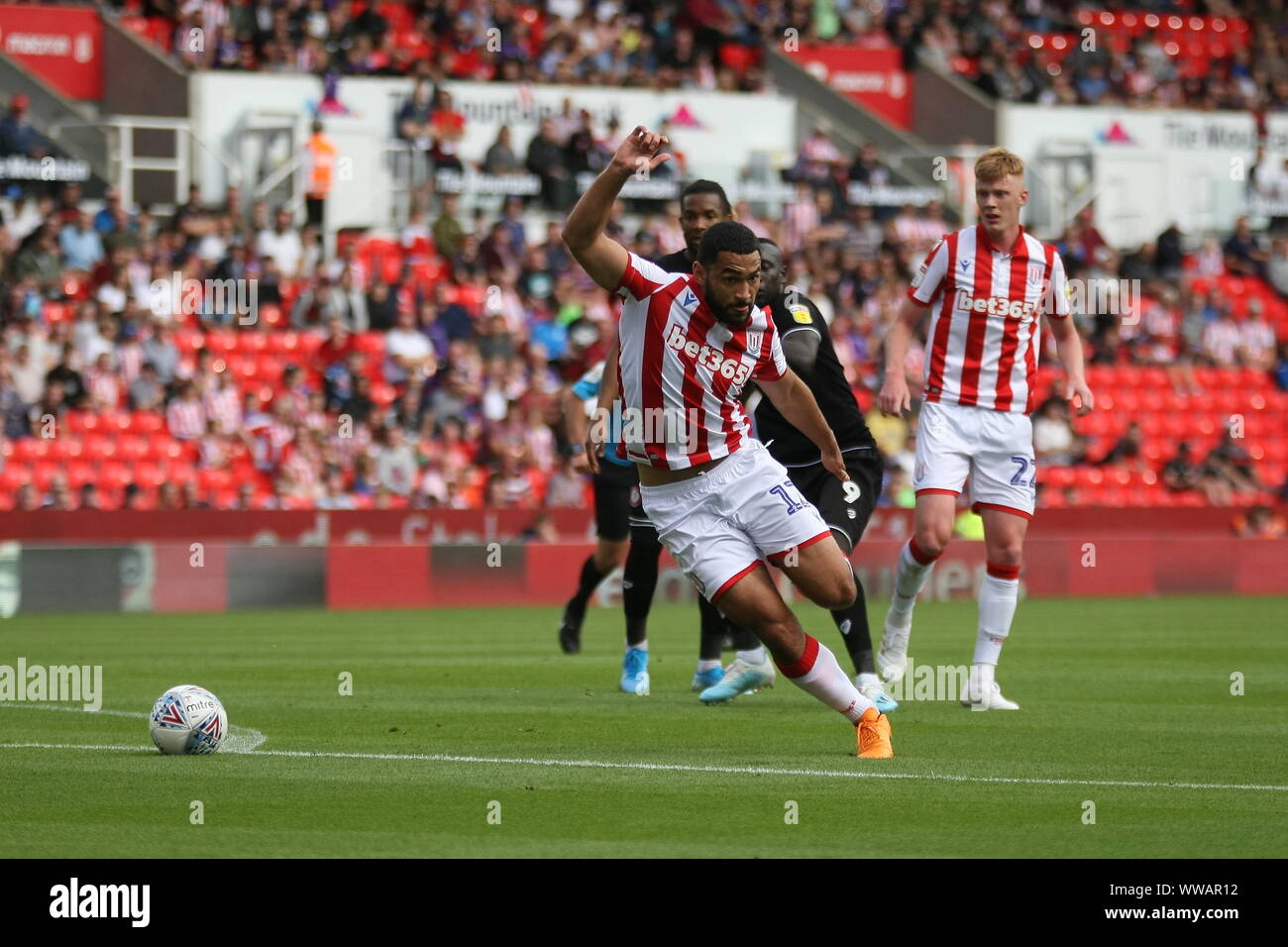 Simon vickers hi-res stock photography and images - Alamy