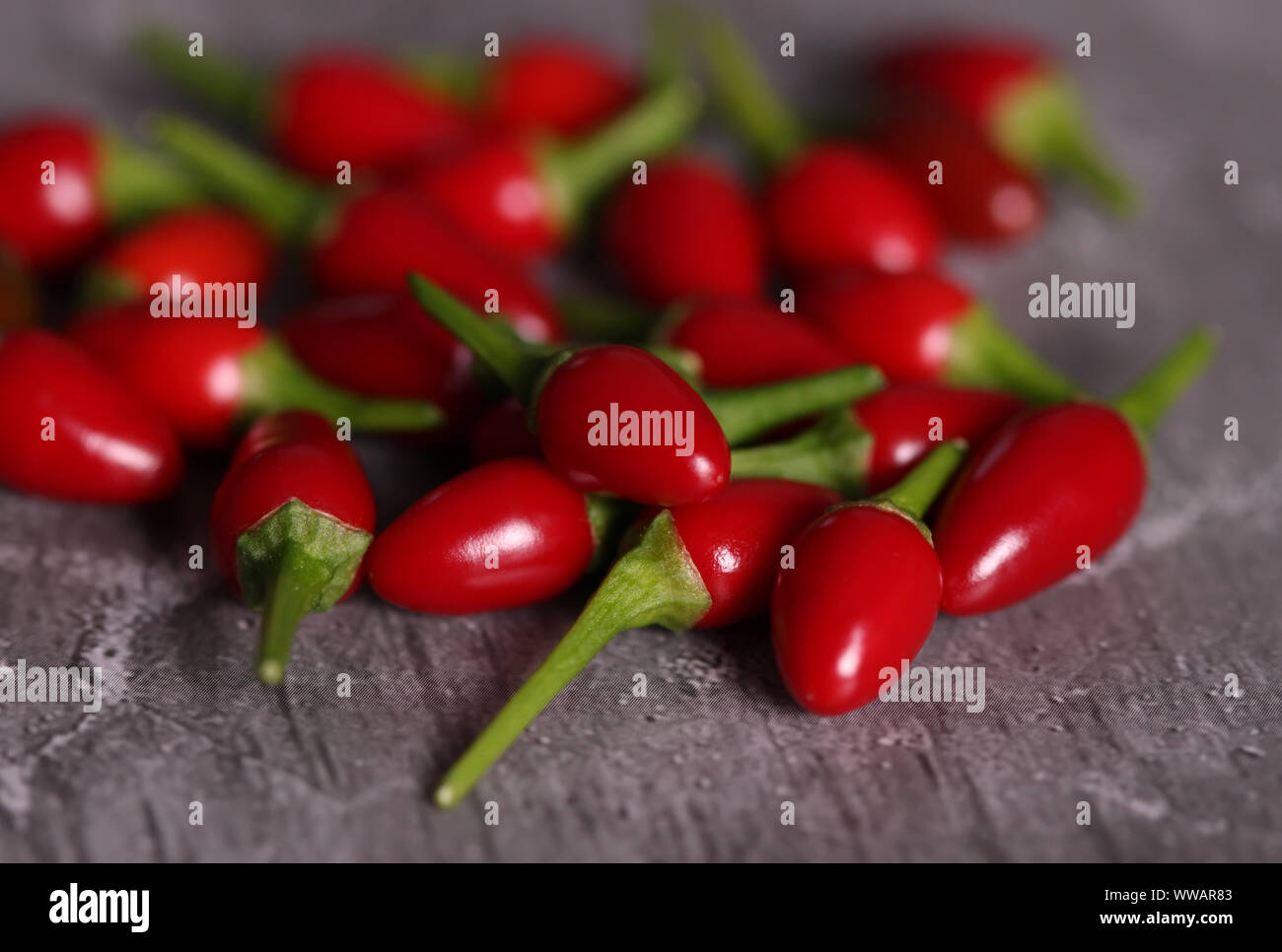 Baby red chilli peppers hi-res stock photography and images - Alamy