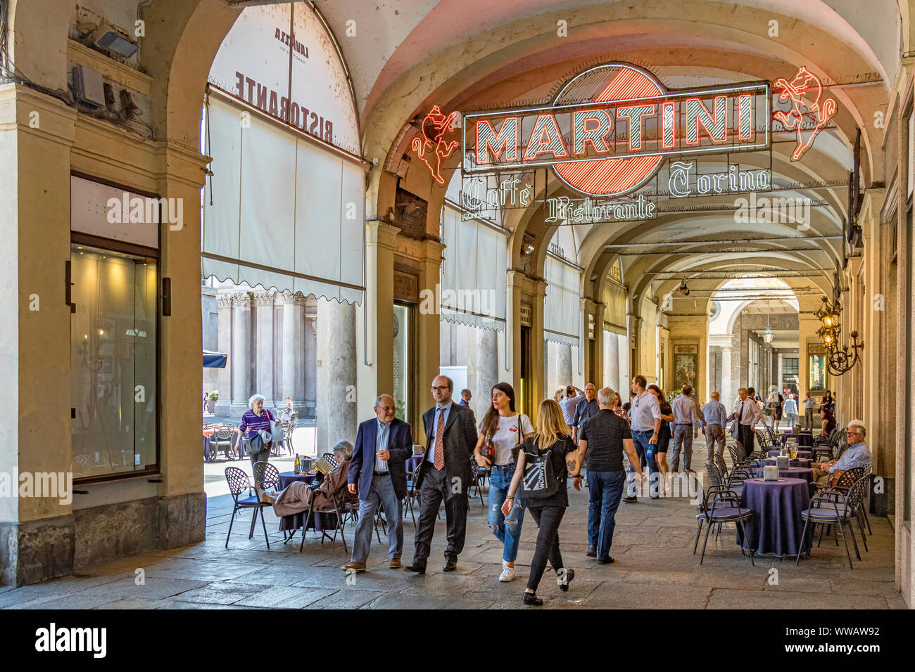 Portico piazza san carlo hi-res stock photography and images - Alamy