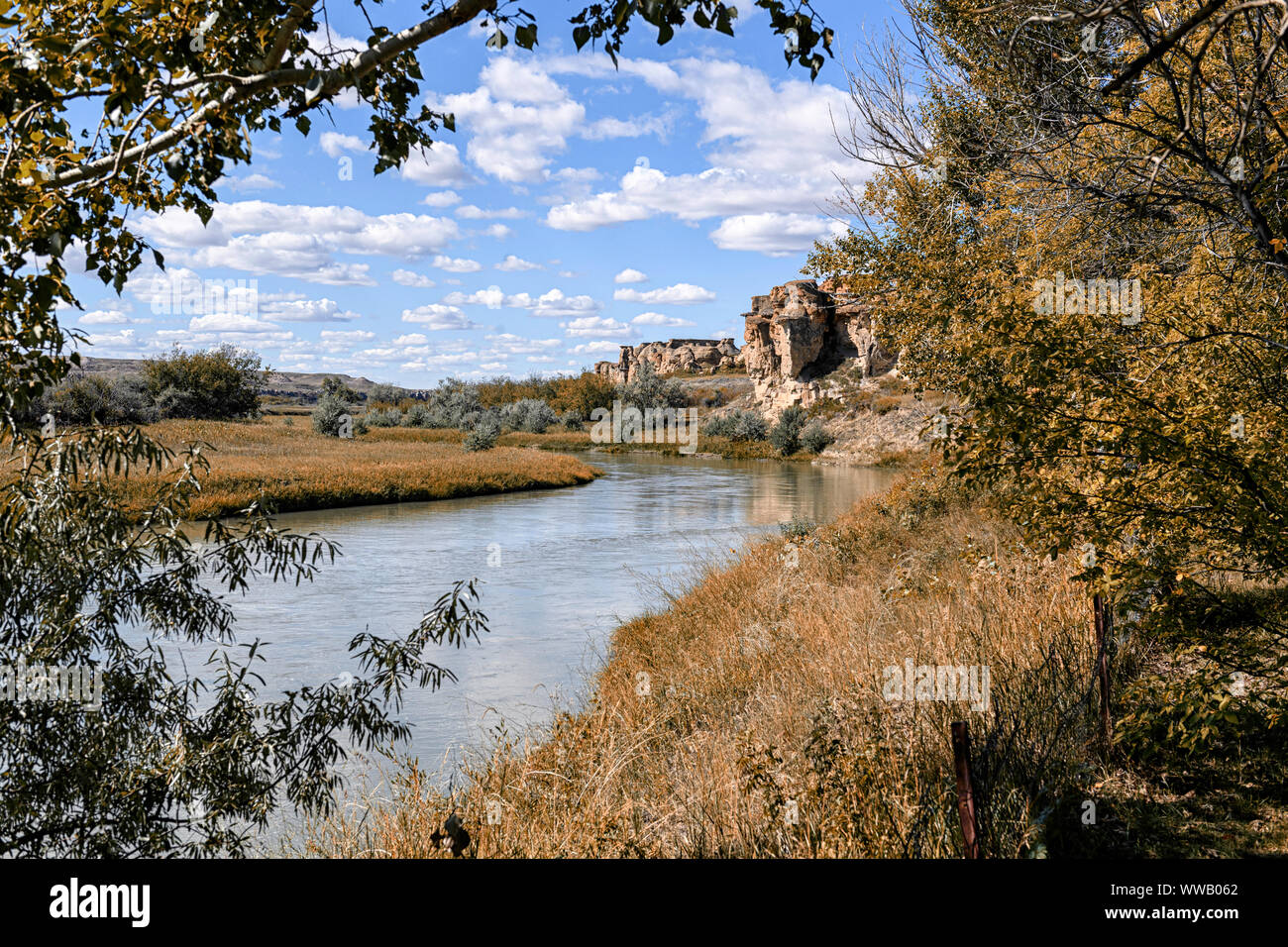 The Milk River meandering through Writing On Stone Provincial Park ...