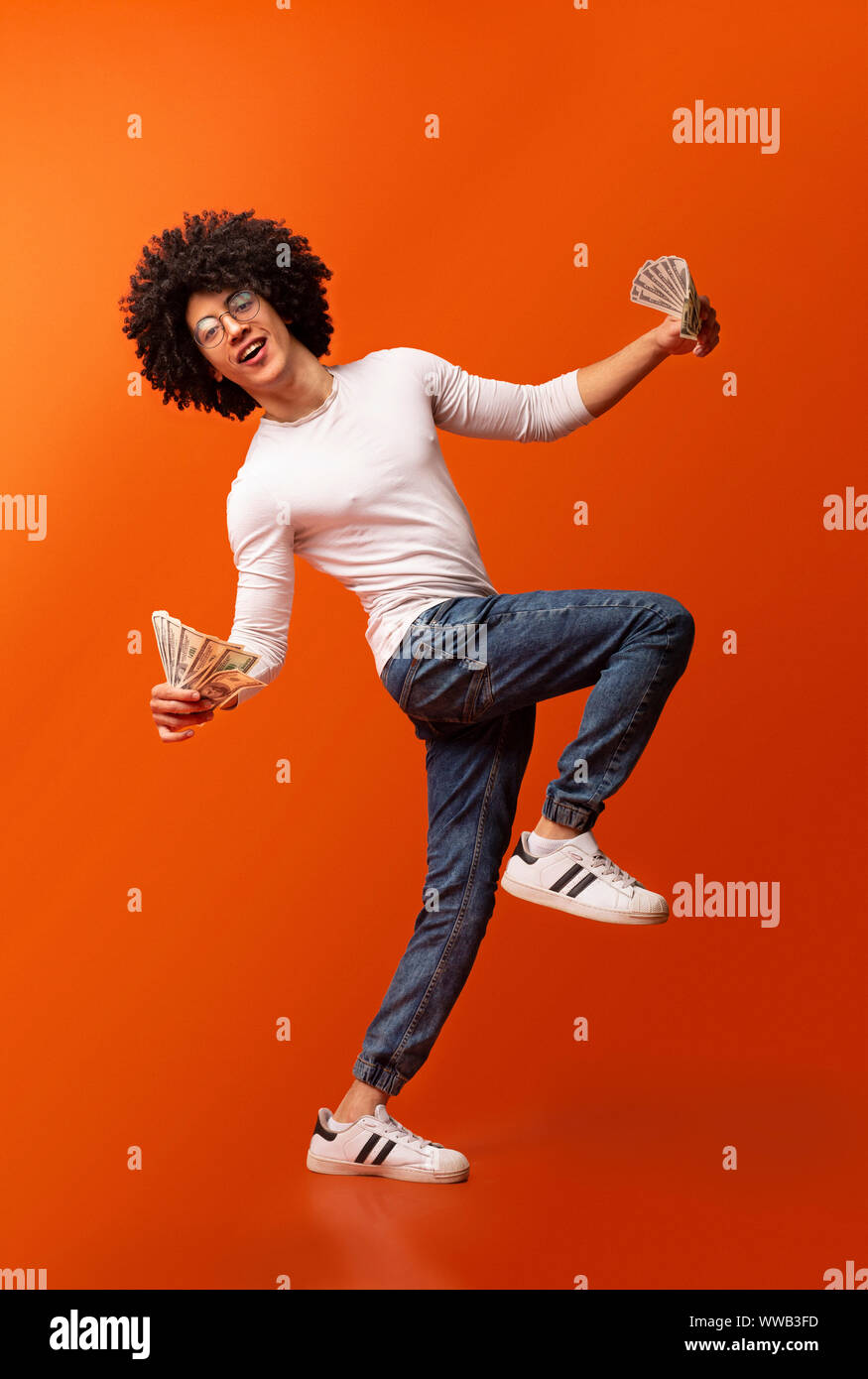 Dollar dance hi-res stock photography and images - Alamy