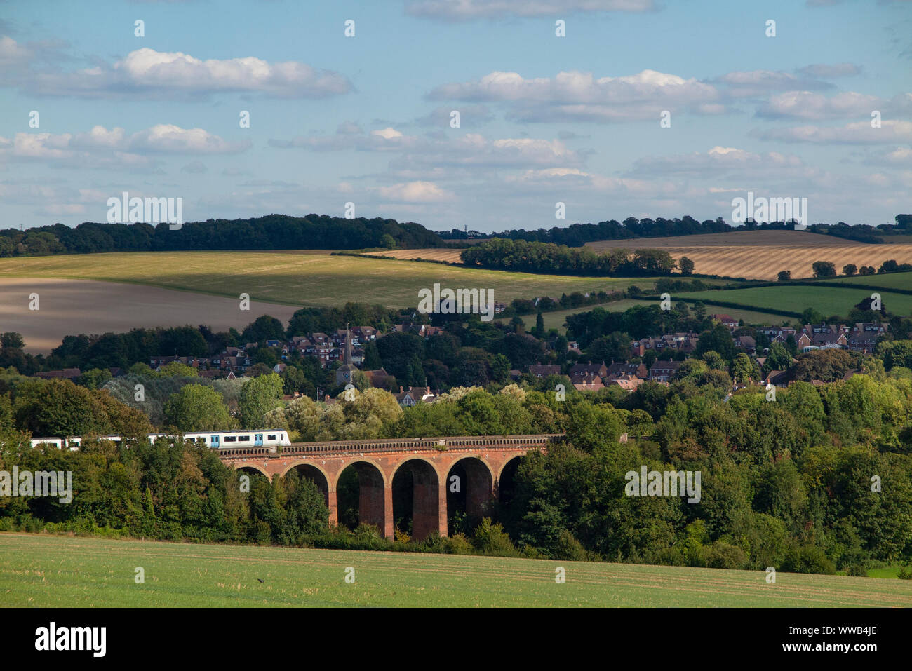Rural Kent with a train line viaduct over the River Darent Stock Photo ...