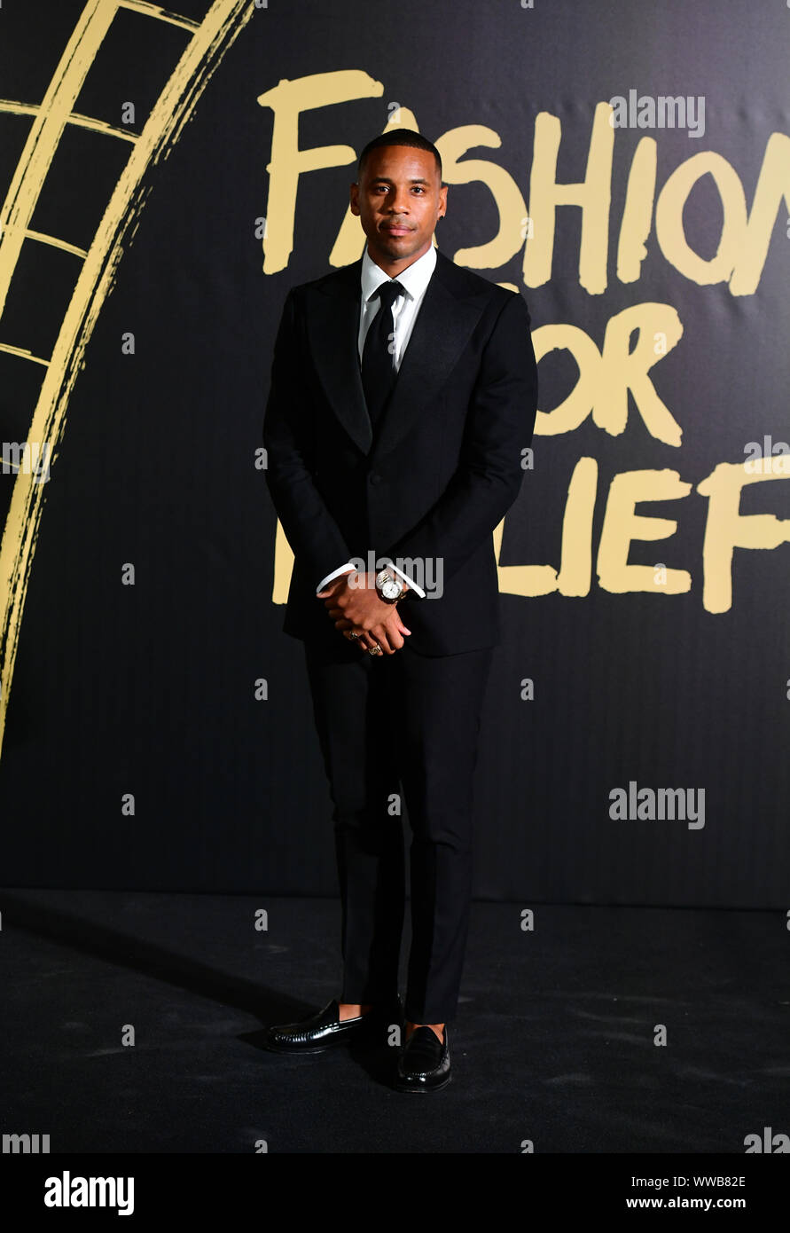 Reggie Yates arriving on the red carpet for Naomi Campbell's Fashion ...