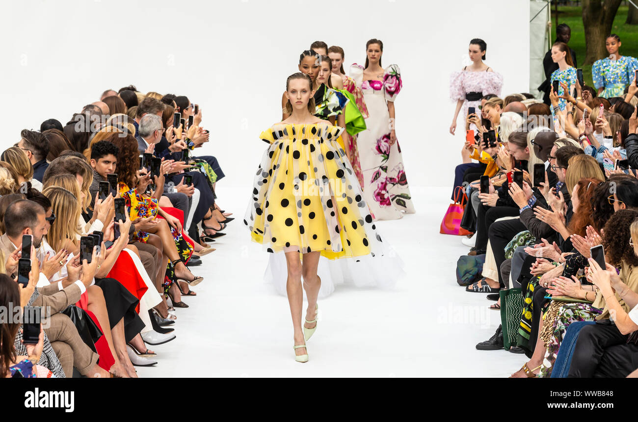 Delilah koch hi-res stock photography and images - Alamy