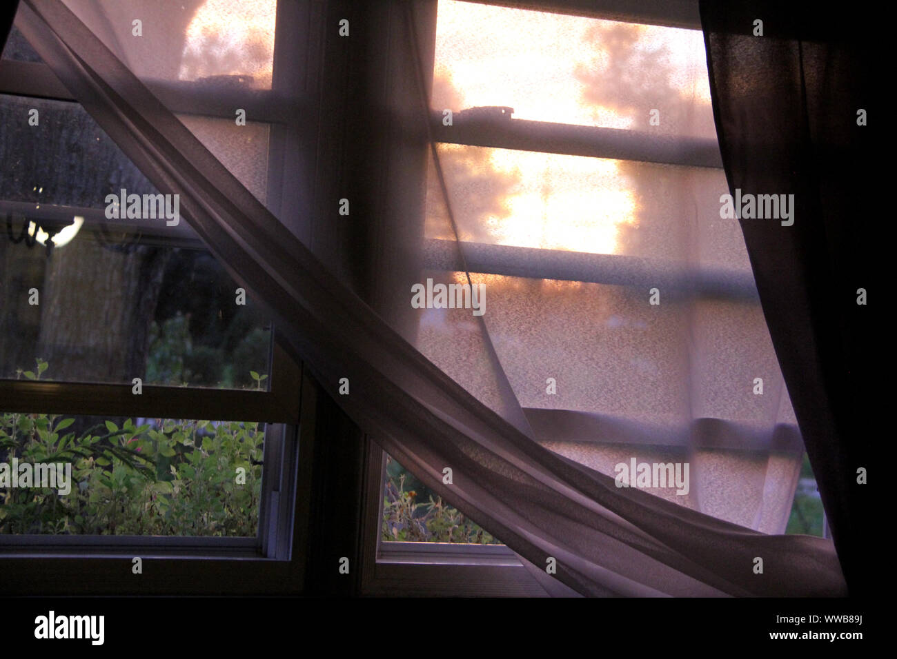 Glass curtain walls hi-res stock photography and images - Alamy