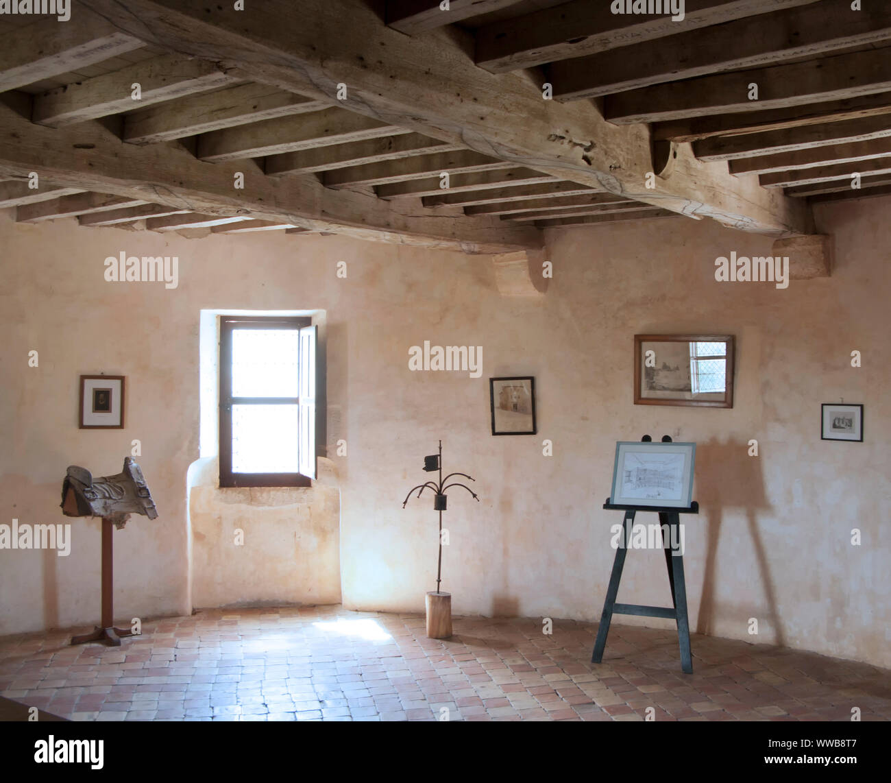 Montaigne tower bergerac hi-res stock photography and images - Alamy
