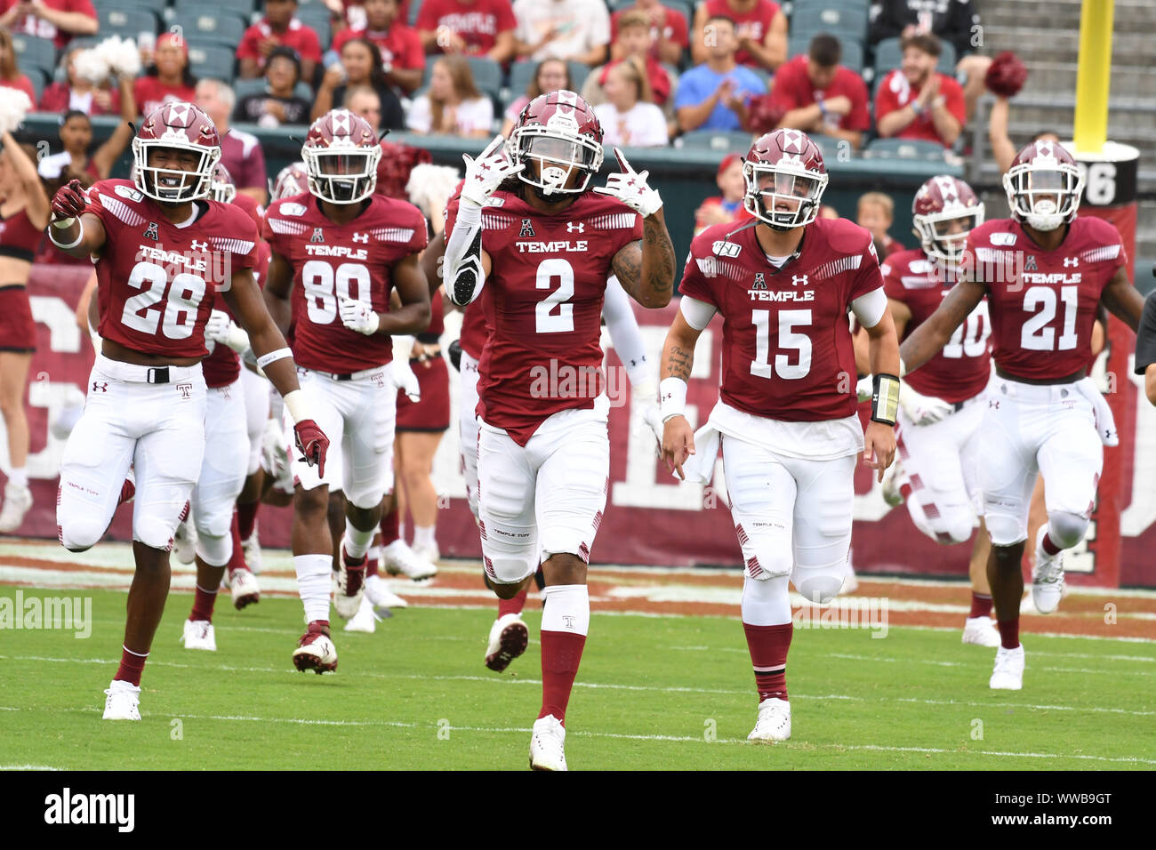 Lincoln financial field temple hi-res stock photography and images - Alamy