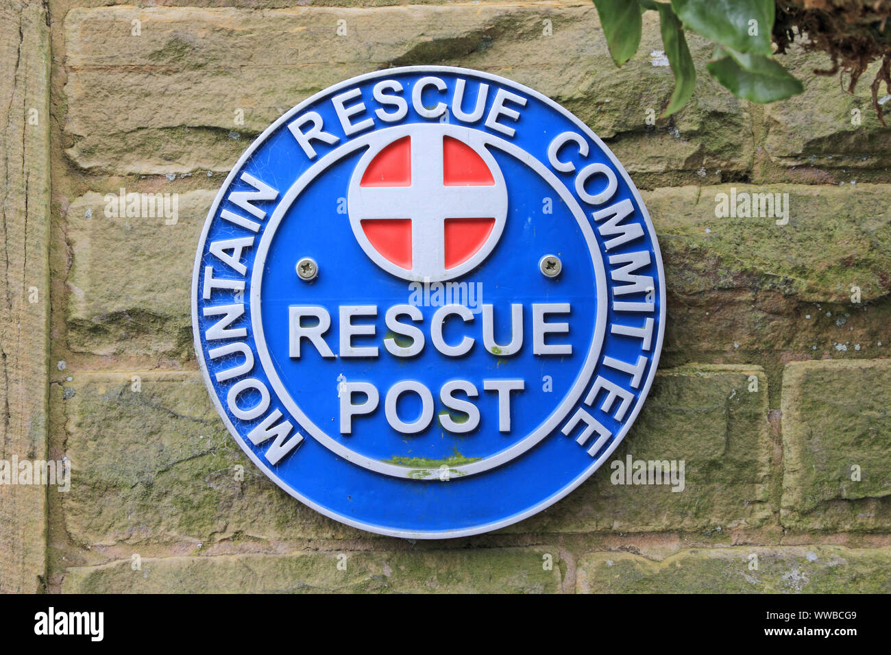Mountain Rescue Commitee Rescue Point sign Stock Photo - Alamy