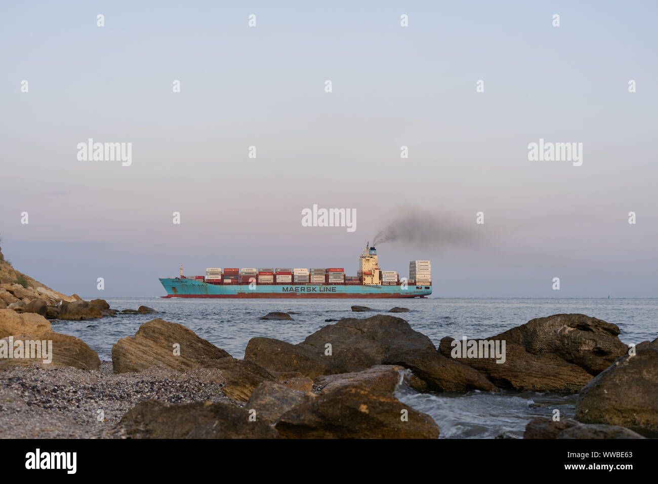 Yuzhny island hi-res stock photography and images - Alamy