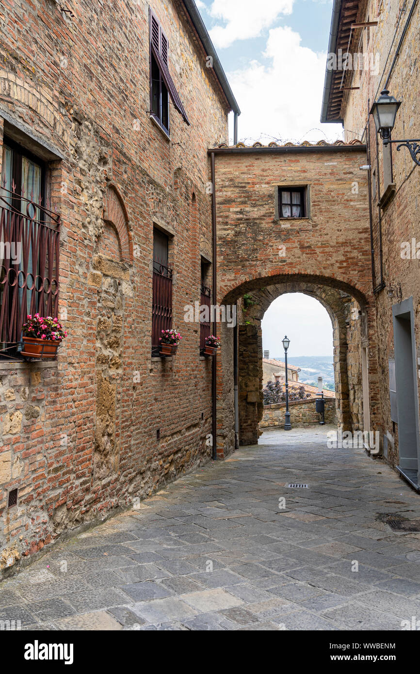 Gambassi terme hi-res stock photography and images - Alamy