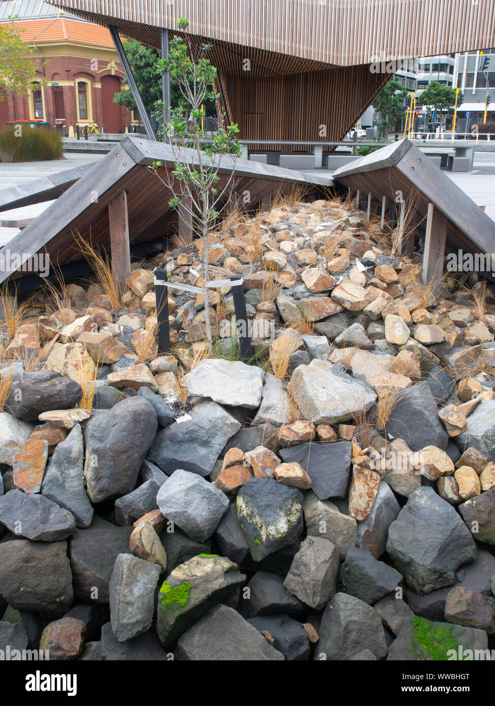 Rocky garden hi-res stock photography and images - Alamy