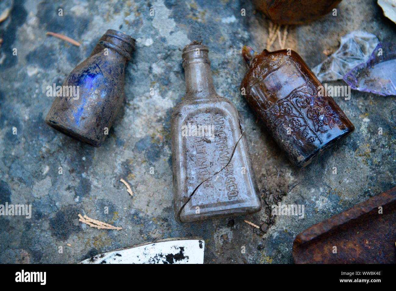 American junk hi-res stock photography and images - Alamy