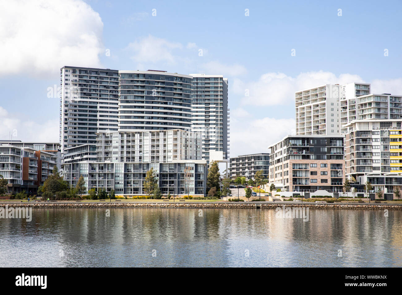 Rhodes Sydney, high rise apartment living in the Sydney suburb of ...
