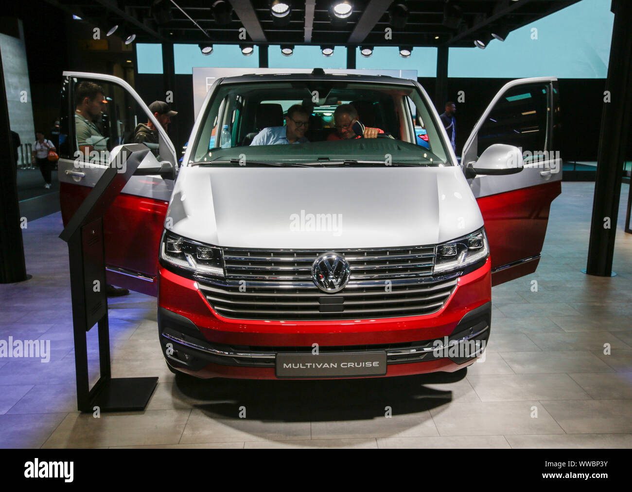 Vw multivan hi-res stock photography and images - Alamy