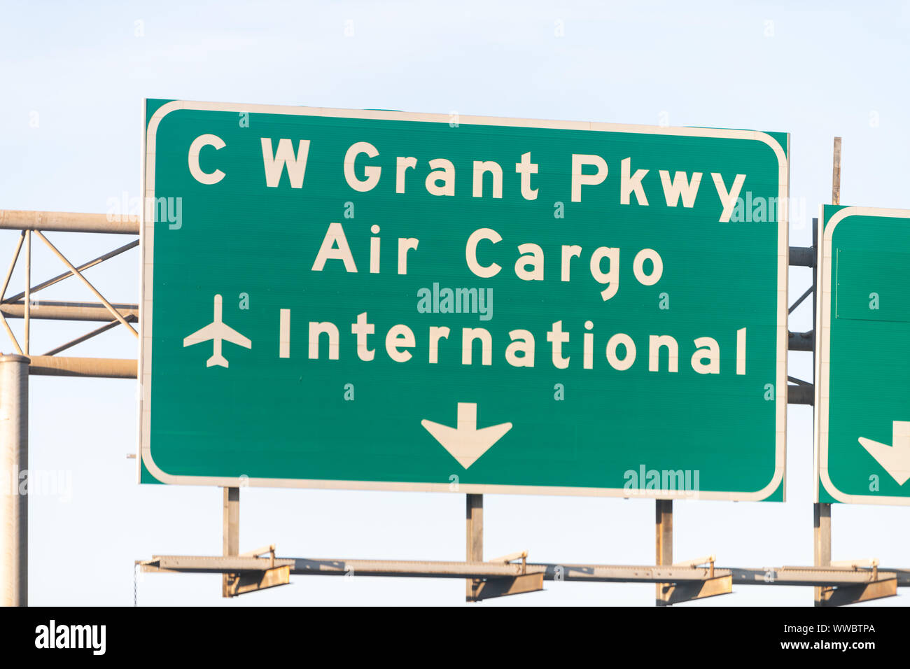 Atlanta airport entrance hi-res stock photography and images - Alamy