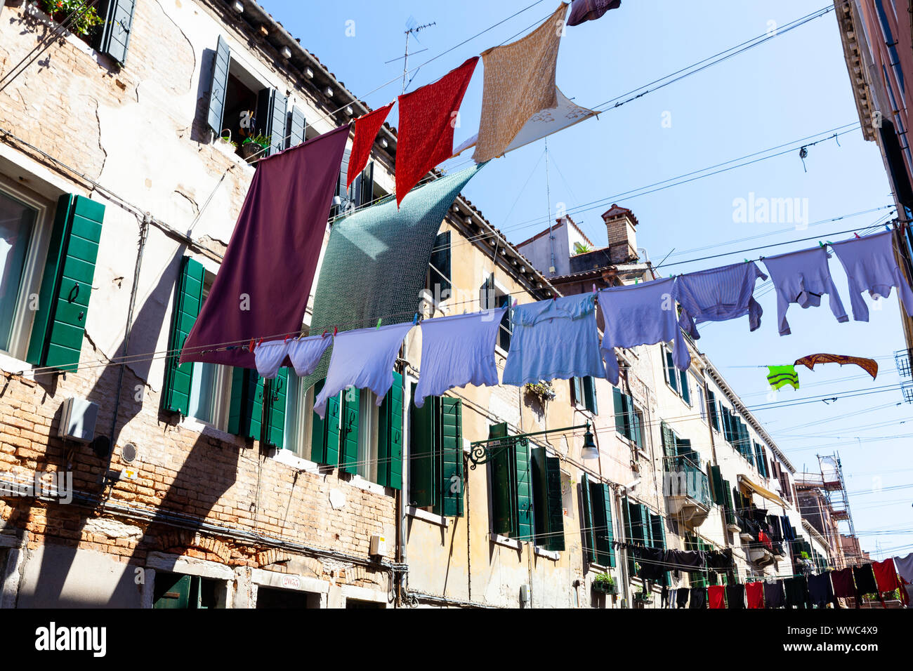 Clothes hanging to dry on a clothes-line in Venice Stock Photo - Alamy