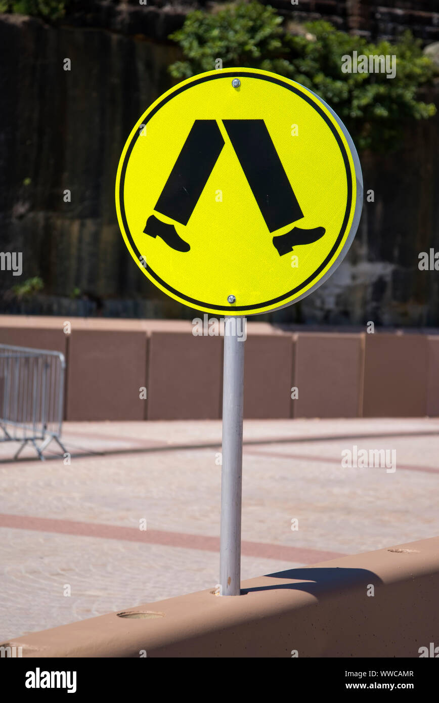 People walk sign at roadside in Sydney, Australia Stock Photo - Alamy