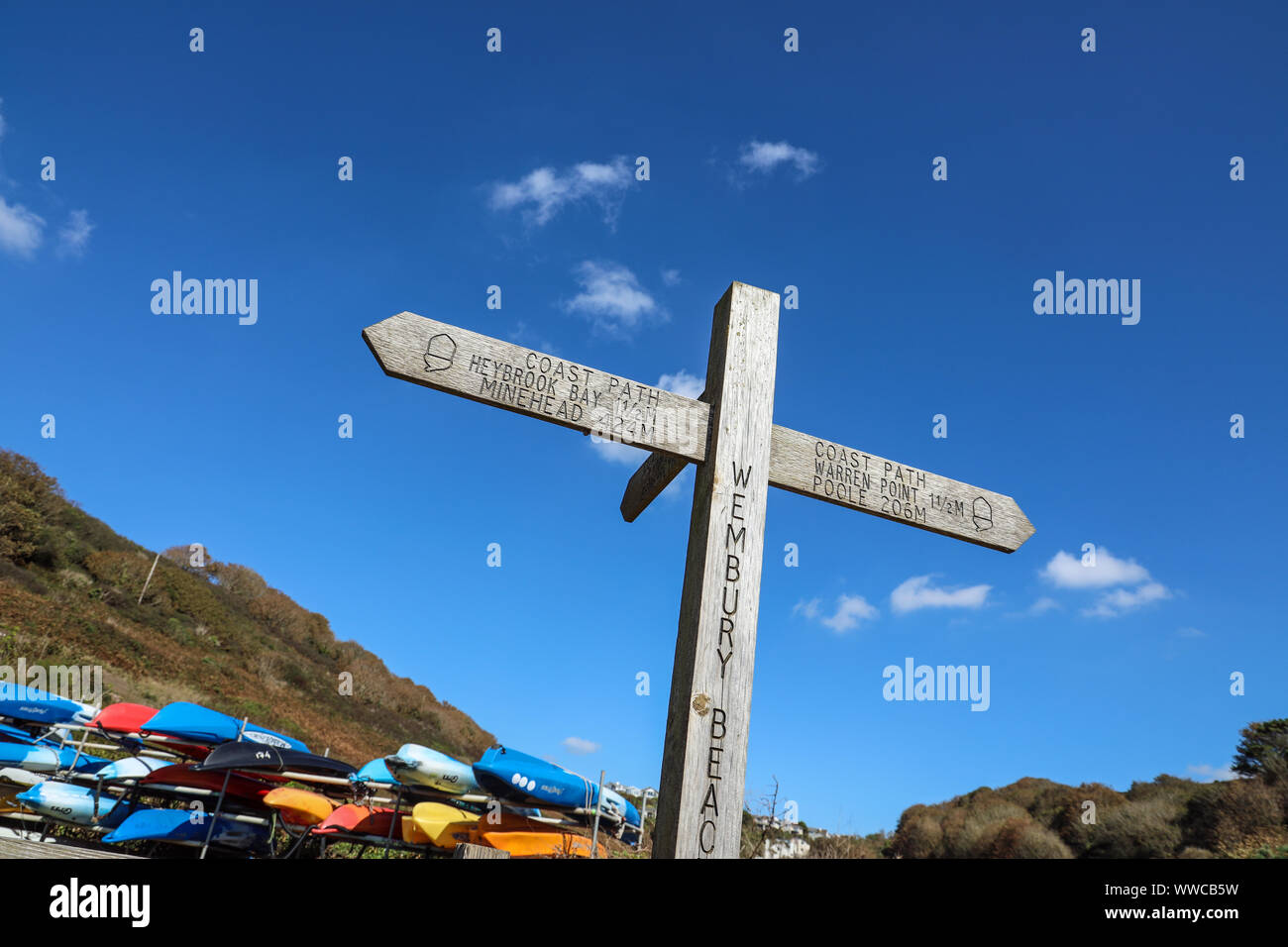 Acorn sign hi-res stock photography and images - Alamy