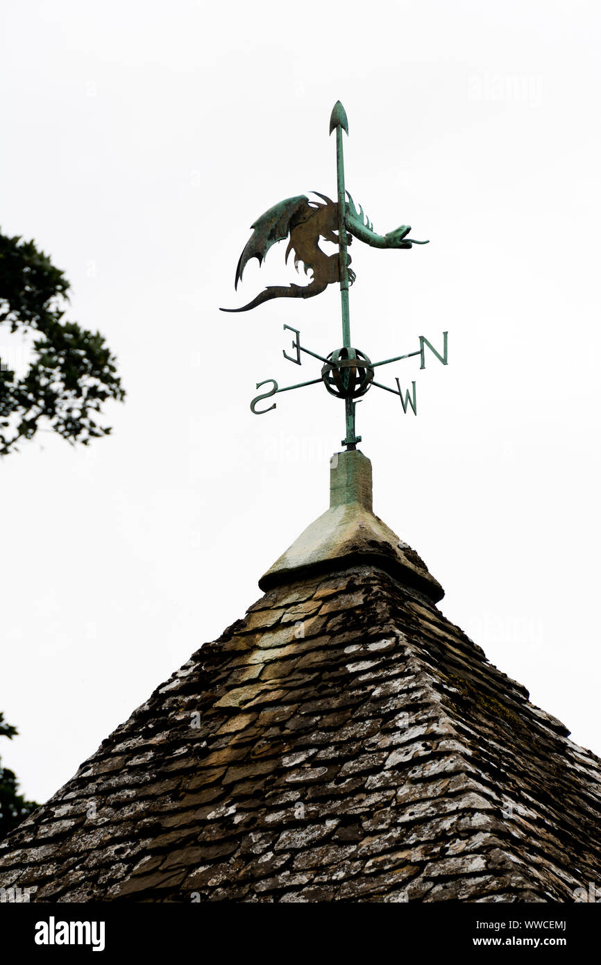 Dragon weather vane on St. Michael and All Angels Church, Harnhill ...