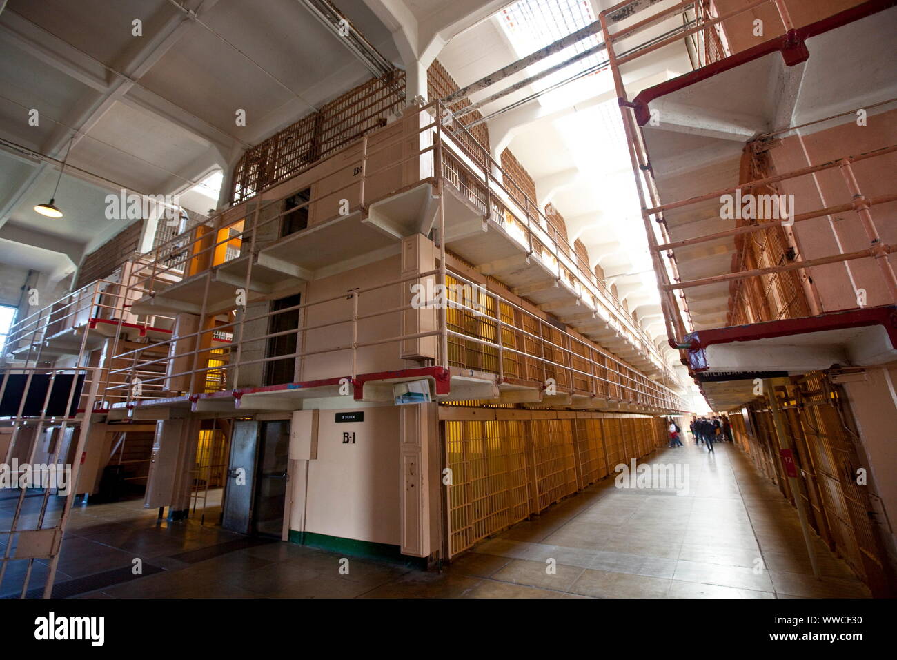 Federal prison hi-res stock photography and images - Alamy