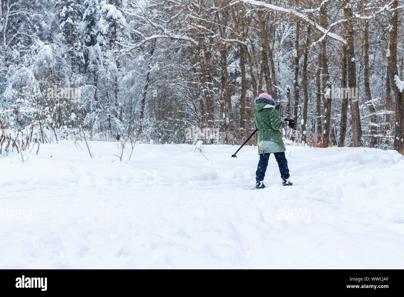 Winter family walk hi-res stock photography and images - Alamy