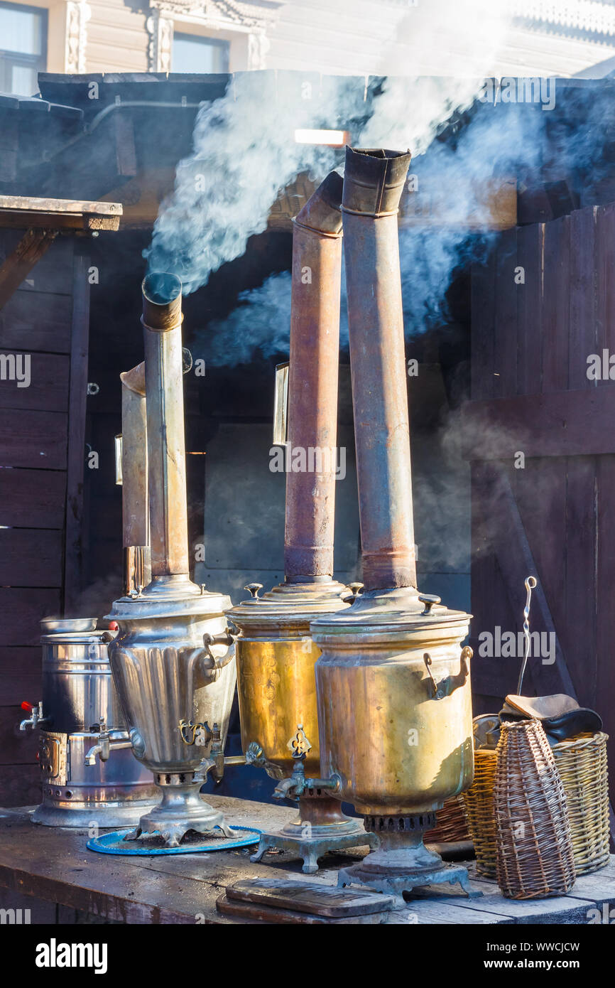 Samovars hi-res stock photography and images - Alamy