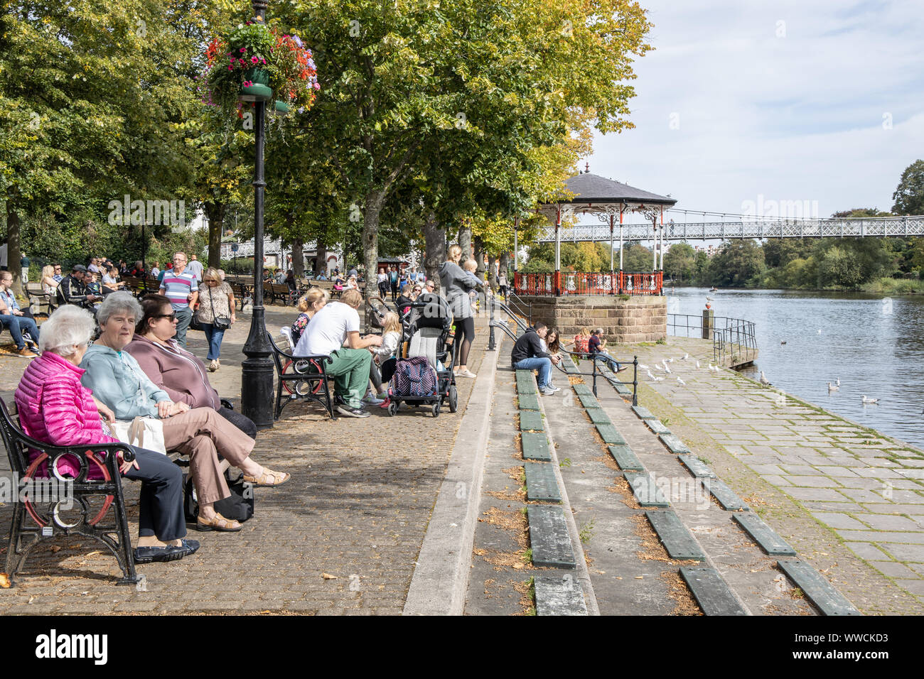 Street images in Chester Stock Photo - Alamy
