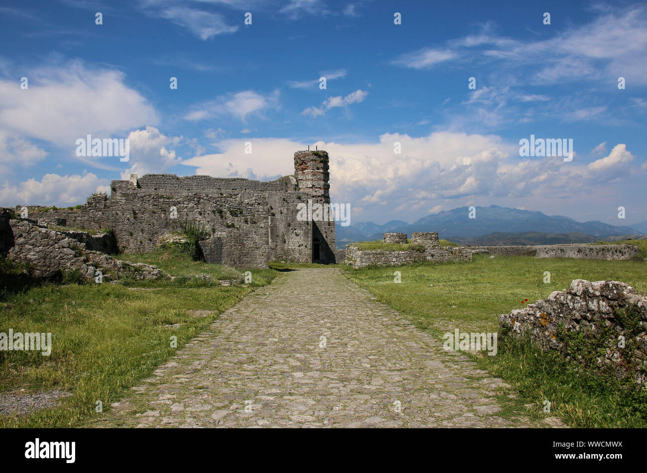Historic ruins in Rozafa Castle in Shkoder, Albania Stock Photo - Alamy