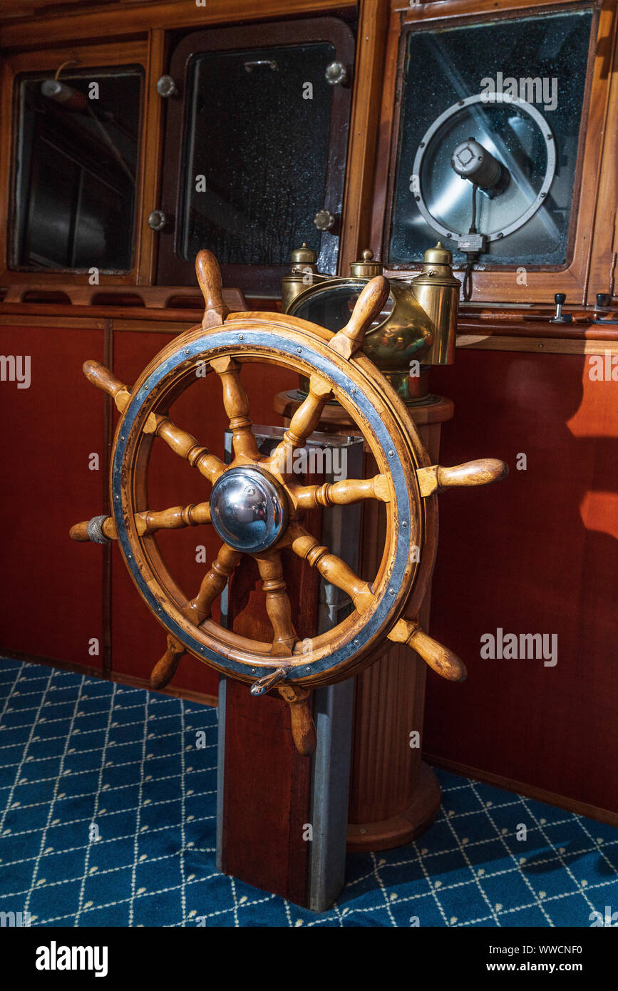 Old boat, steering wheel from brass and wood. Ship rudder. Sailboat ...