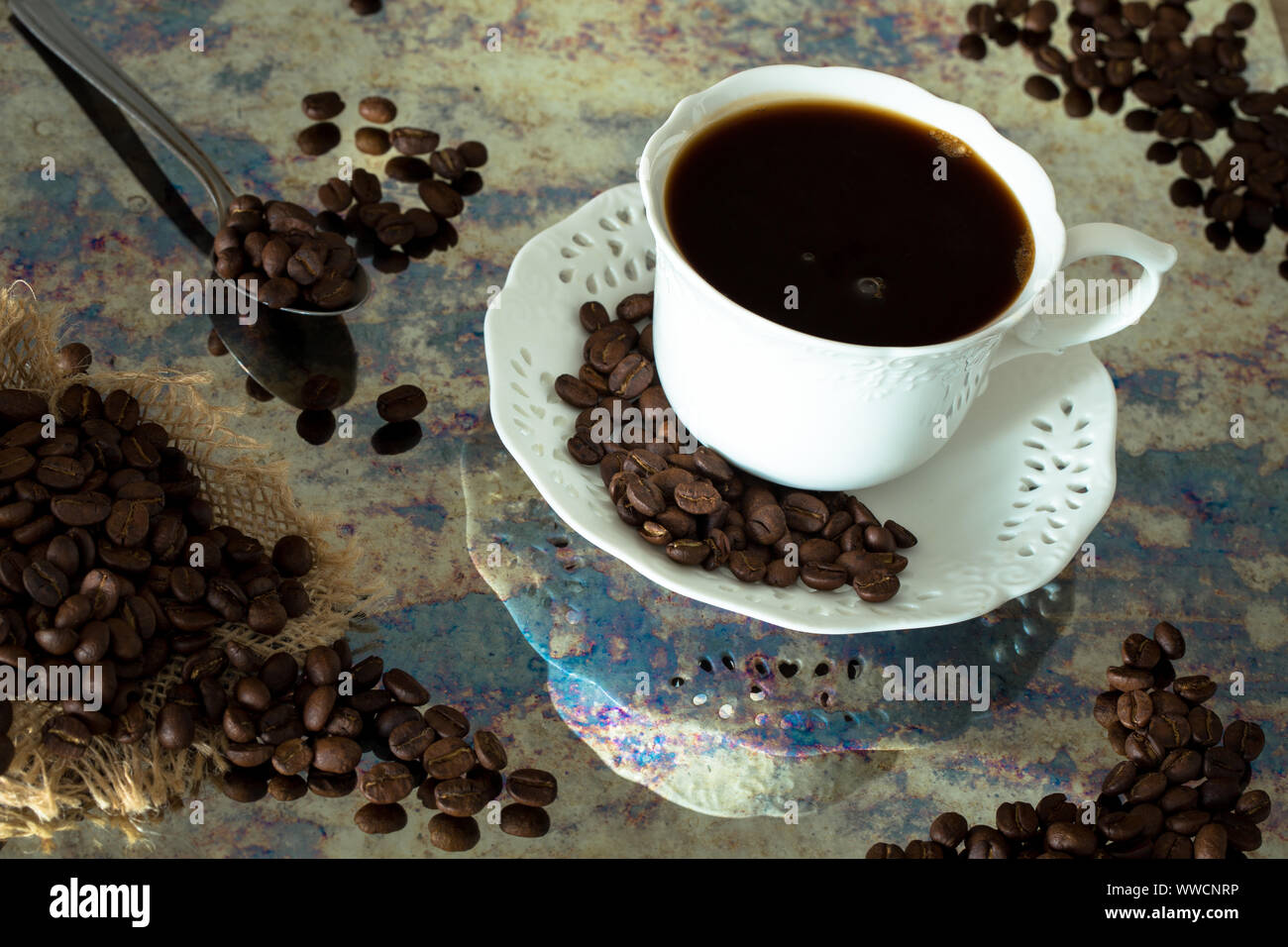 Unground beans hi-res stock photography and images - Alamy