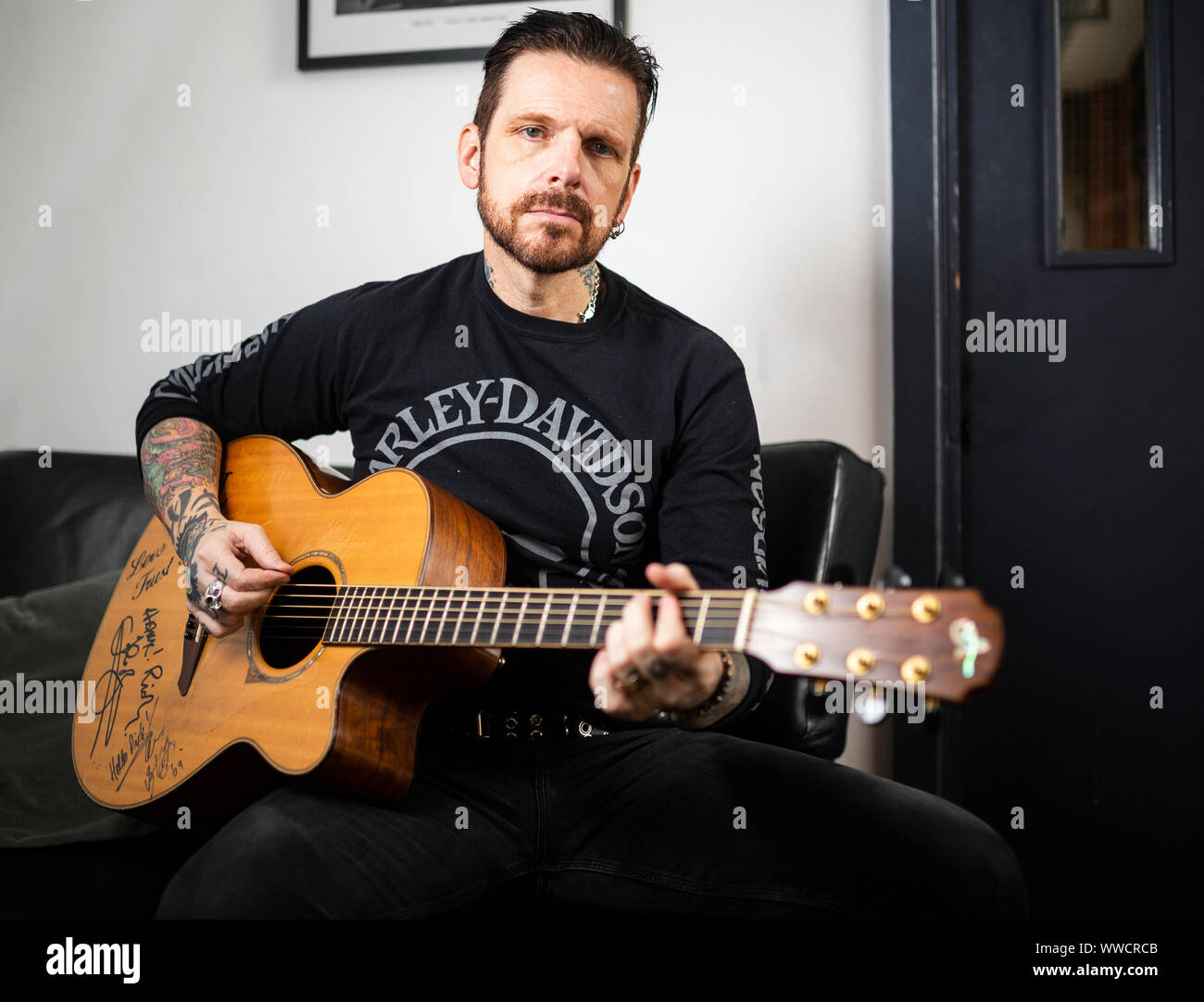 Thin lizzy album hi-res stock photography and images - Alamy