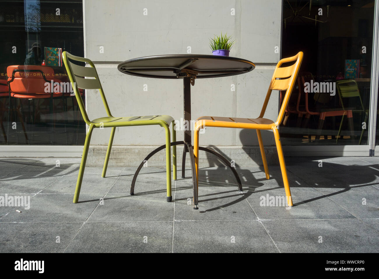 Lime color colour hi-res stock photography and images - Alamy