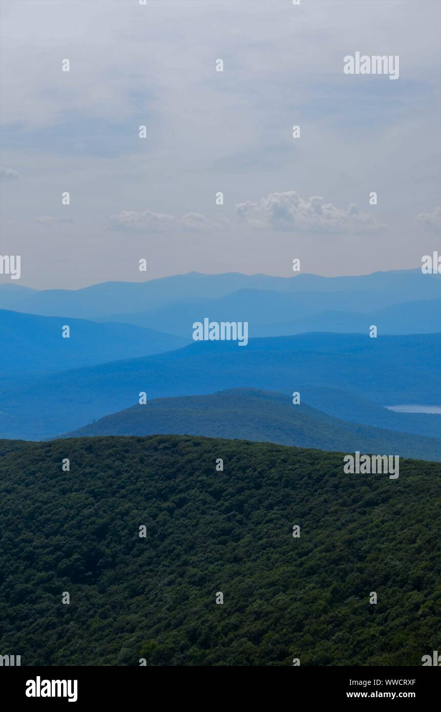 Overlook mountain hi-res stock photography and images - Alamy