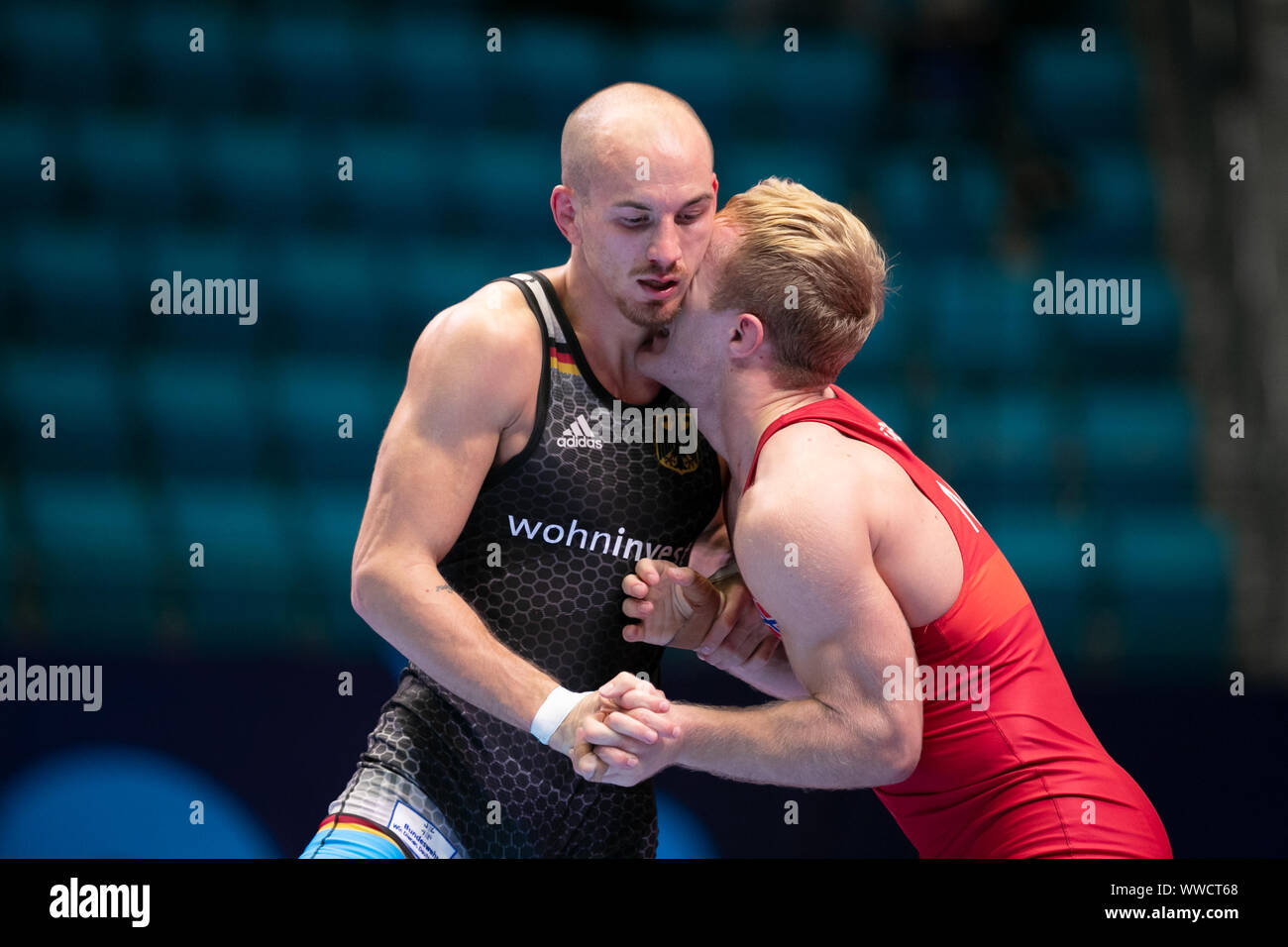 Sultan in action hi-res stock photography and images - Alamy