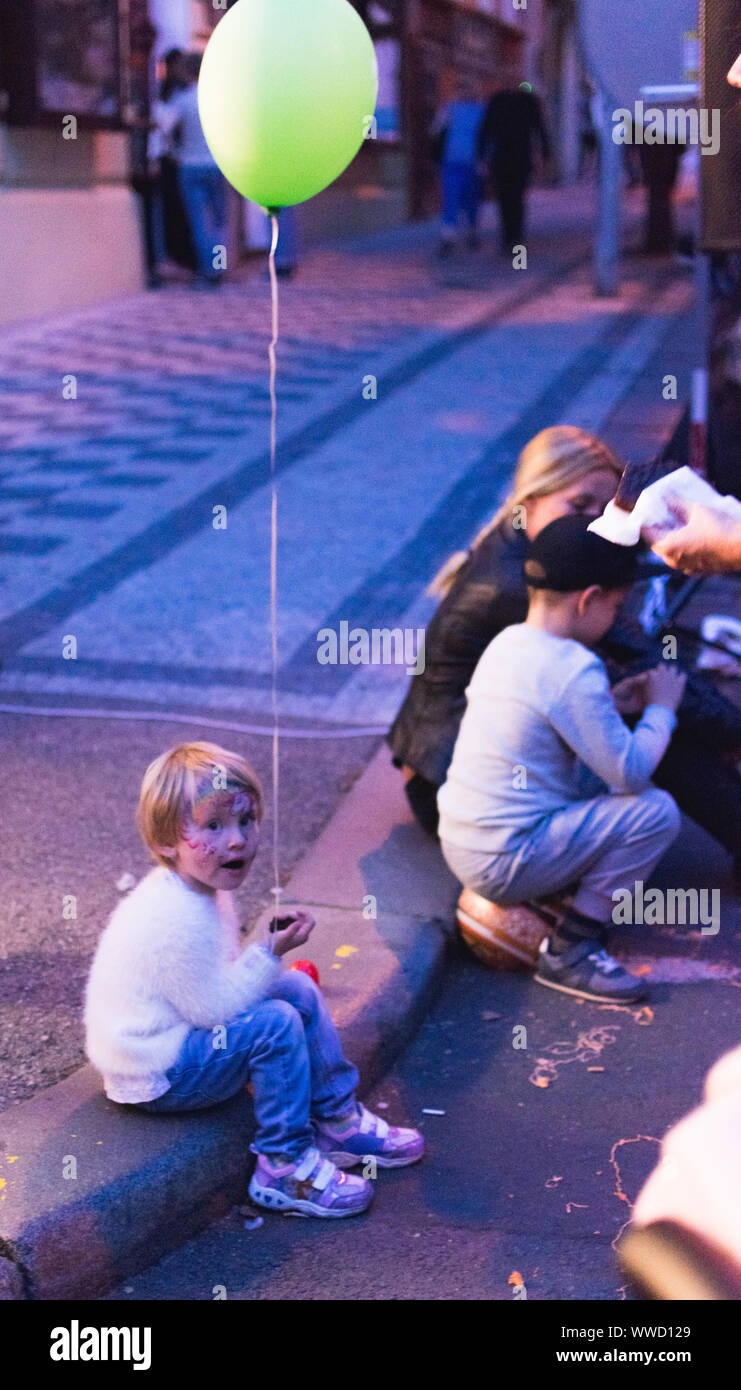 Kid with the balloon Stock Photo - Alamy