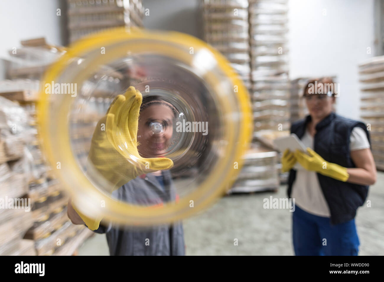 Inspection contamination hi-res stock photography and images - Alamy