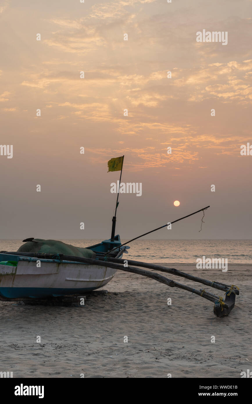 India goa fishing harbour hi-res stock photography and images - Alamy