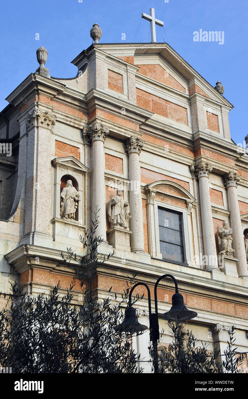 Chiesa di Santa Maria Maggiore, Caprino Veronese, region Veneto, Italy ...