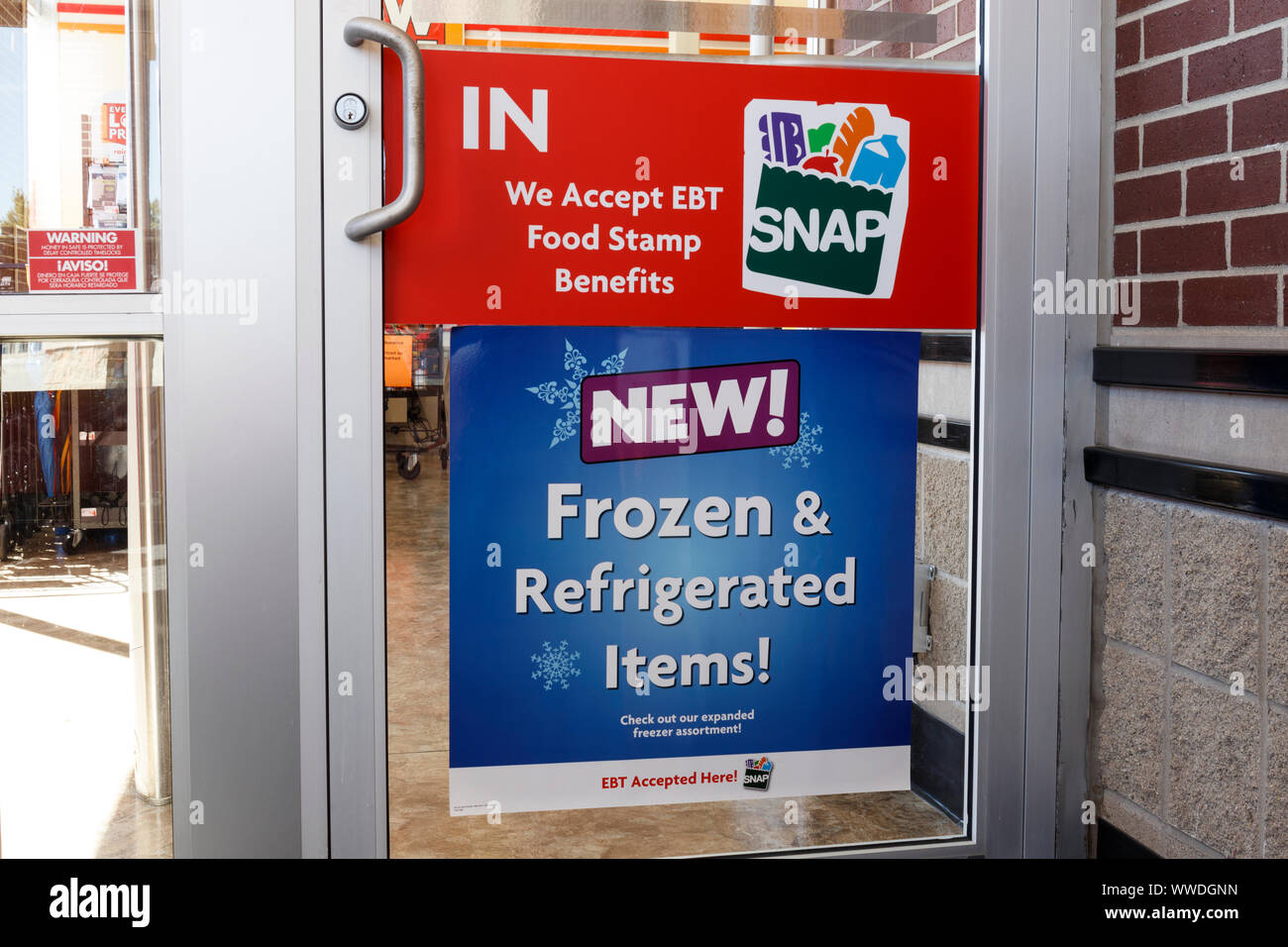 Kokomo - Circa September 2019: SNAP and EBT Accepted here sign VIII ...