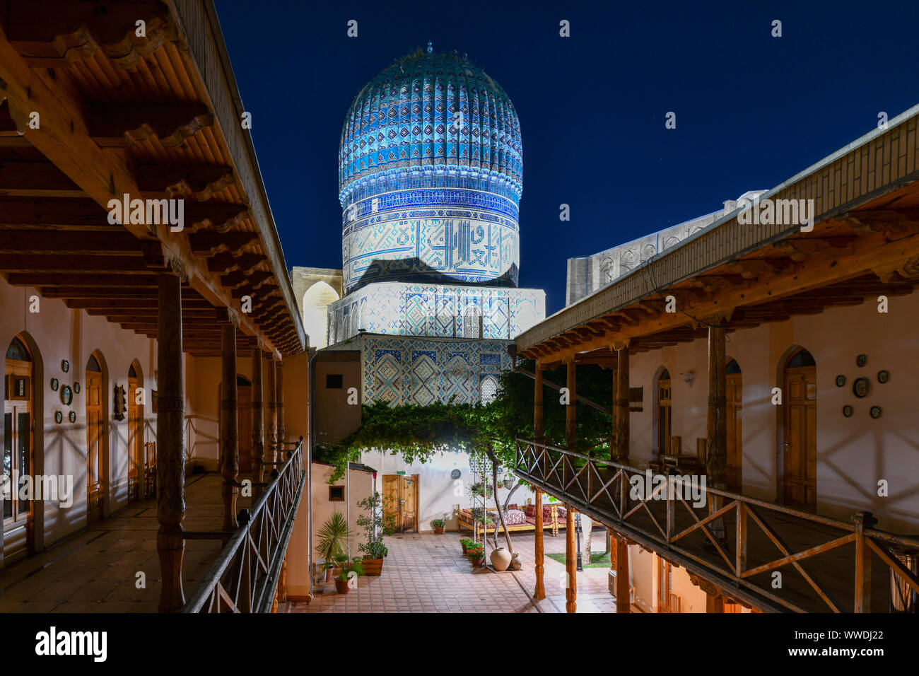 Bibi Khanym Mosque at night in Samarkand, Uzbekistan. In the 15th ...
