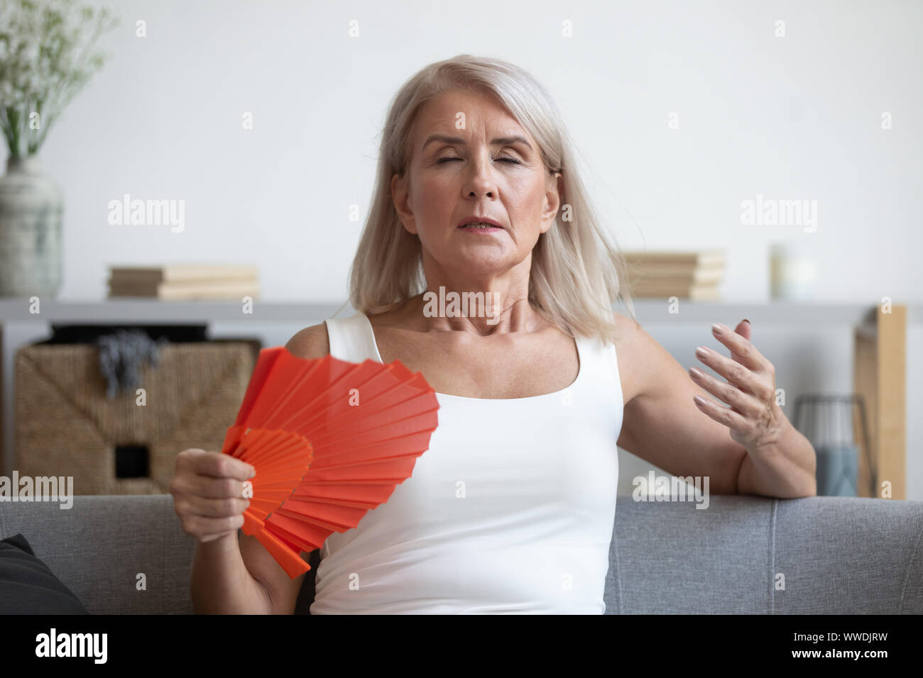 Elderly people suffering from heat hi-res stock photography and images ...