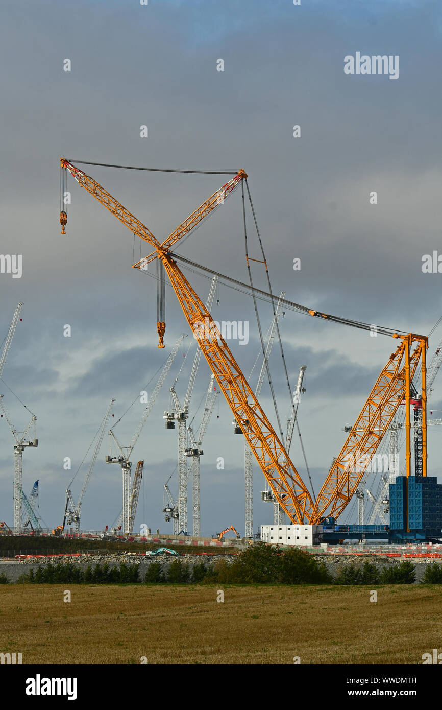 Worlds tallest man made structure hi-res stock photography and images ...