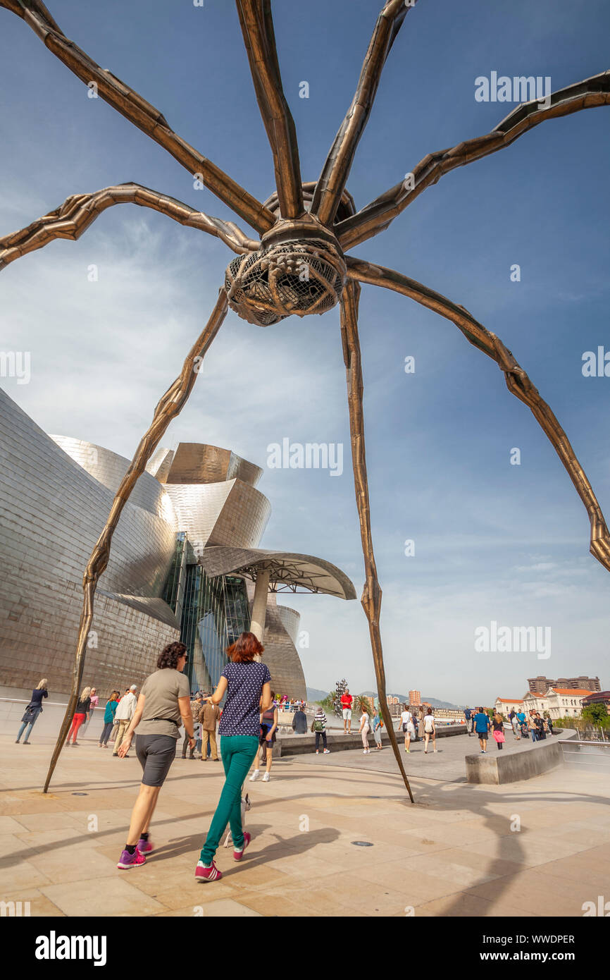 Maman sculpture in Guggenheim Museum, Bilbao, Spain Stock Photo - Alamy