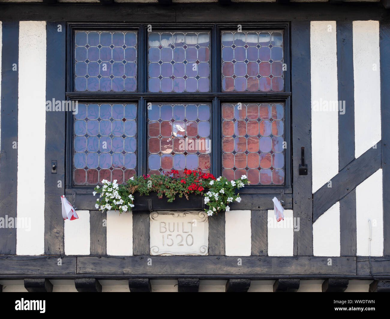 Tudor Window Detail High Resolution Stock Photography and Images - Alamy