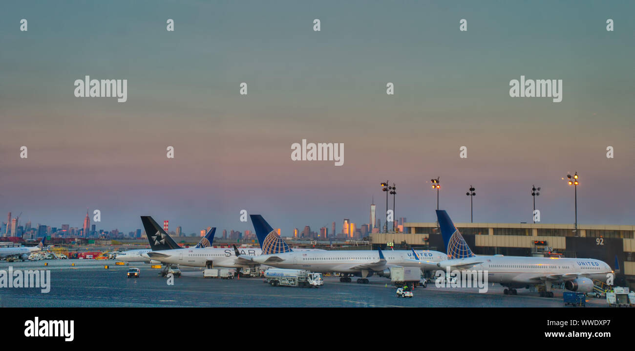 Planes landed at Newark Airport Runway, New York Stock Photo - Alamy
